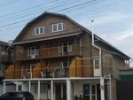 Ark (Морская улица No:43Б, дачный потребительский кооператив Нептун), otel  Kırım Cumhuriyeti'nden