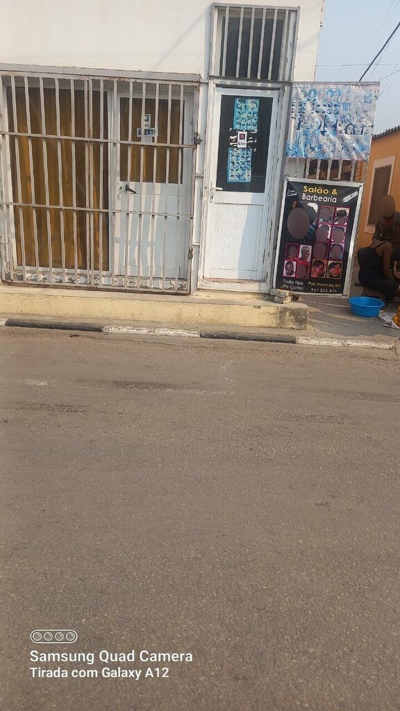 Kuaförler Salão & Barbearia, Loanda, foto