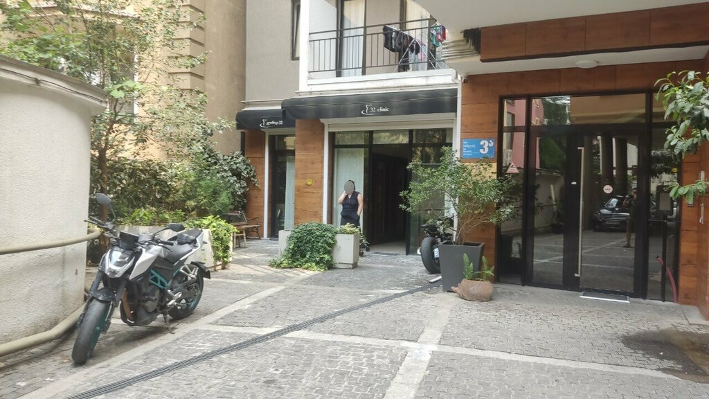 Özel ağız ve diş sağlığı klinikleri ve muayenehaneleri Clinic 32, Tiflis, foto