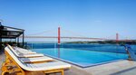 Casa da Barroca: spacious A-location designer loft (Rua da Barroca No:3), daireler  Lizbon'dan