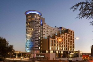 Hilton Windhoek (Windhoek, Rev Michael Scott Street), otel  Windhoek'ten