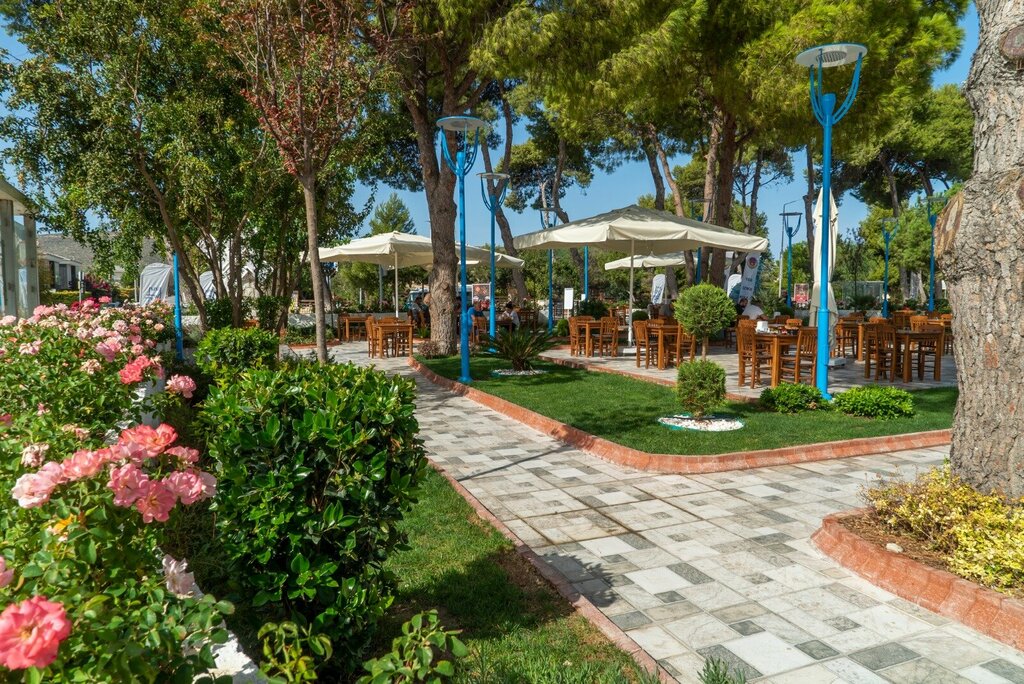 Kafe Çeştur Kale Kafe, Çeşme, foto