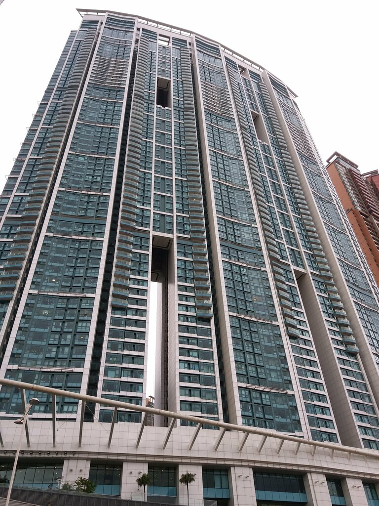 Konut blokları The Harbourside, Kowloon, foto