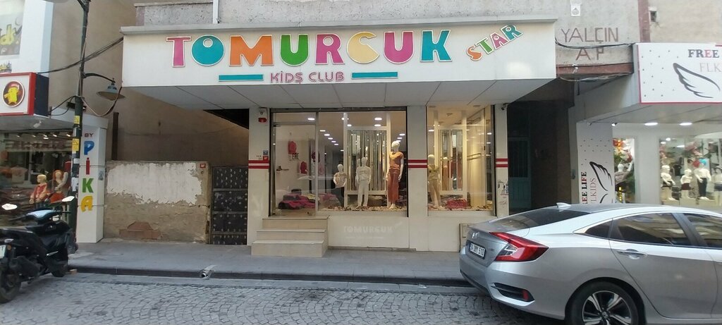 Çocuk giyim mağazaları Tomurcuk Star, İstanbul, foto