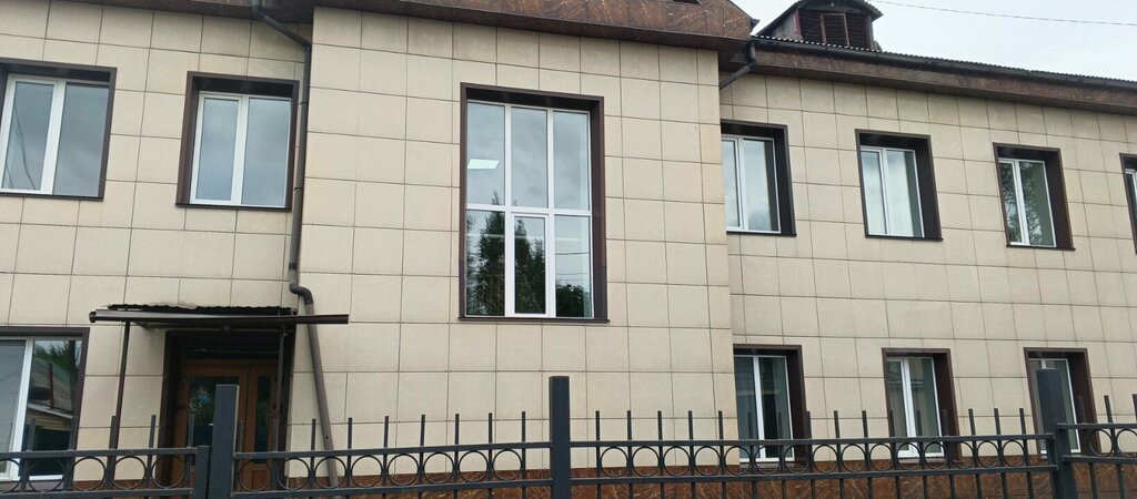 Yüksekokul Профессиональный лицей № 16, Ussuriysk, foto