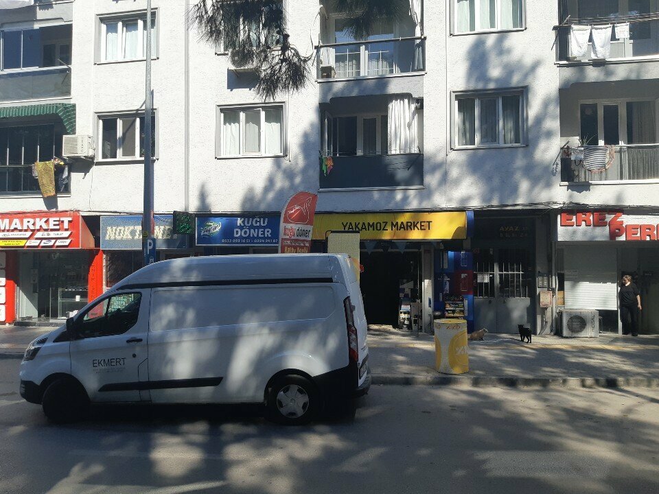 Market Yakamoz Market, Bursa, foto