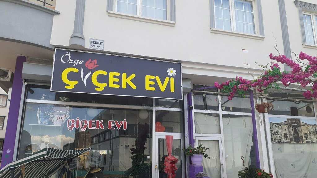Çiçekçiler Özge çiçek evi, Ankara, foto