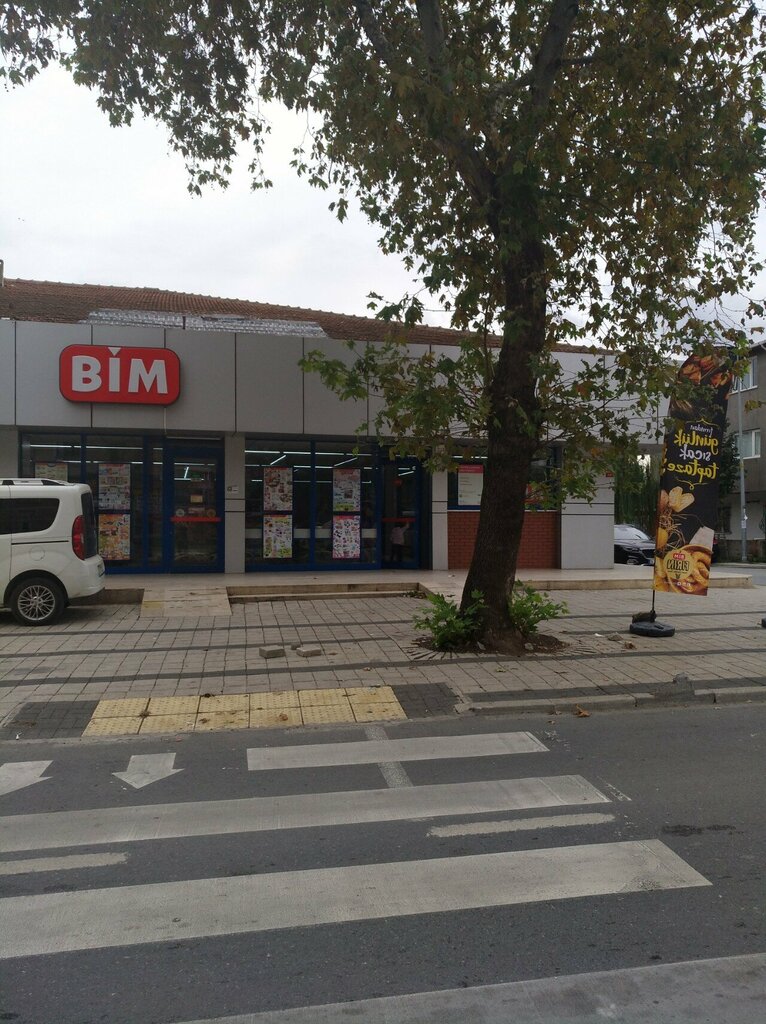 Süpermarket Bim, İstanbul, foto
