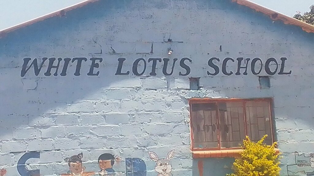 i̇lkokul White lotus school, Lusaka, foto