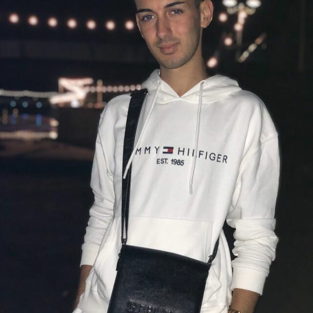 Giyim mağazası Tommy Hilfiger, Samsun, foto