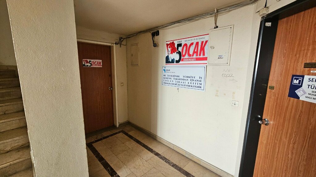 Gazete ve dergiler 5 Ocak Gazetesi, Adana, foto