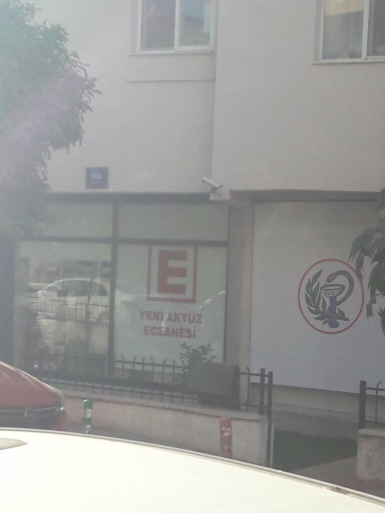 Eczaneler Yeni Akyüz Eczanesi, İzmir, foto