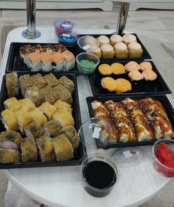 Zhishi sushi (ulitsa Mira No:9), suşi restoranı  Severouralsk'tan