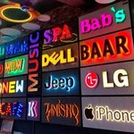 Color Sign (166, Omar Bin Al Khattab Street, Deira, Dubai), açıkhava reklamcılığı  Dubai'den