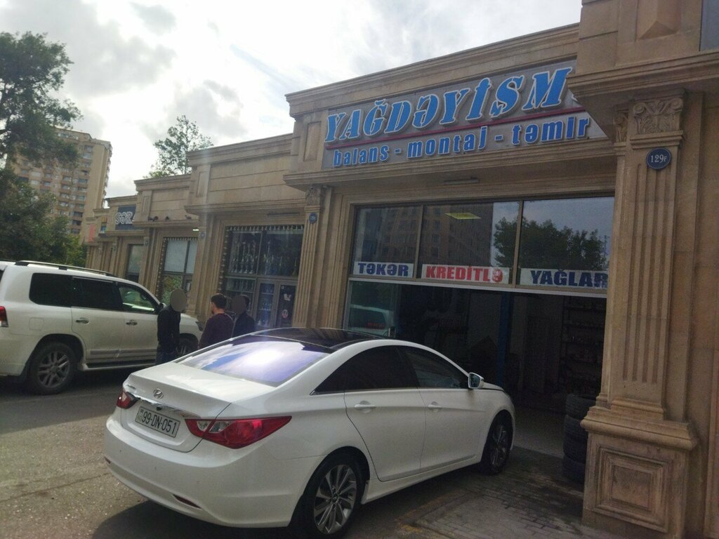Express yağ değişim noktası Yağdəyişmə, Bakü, foto