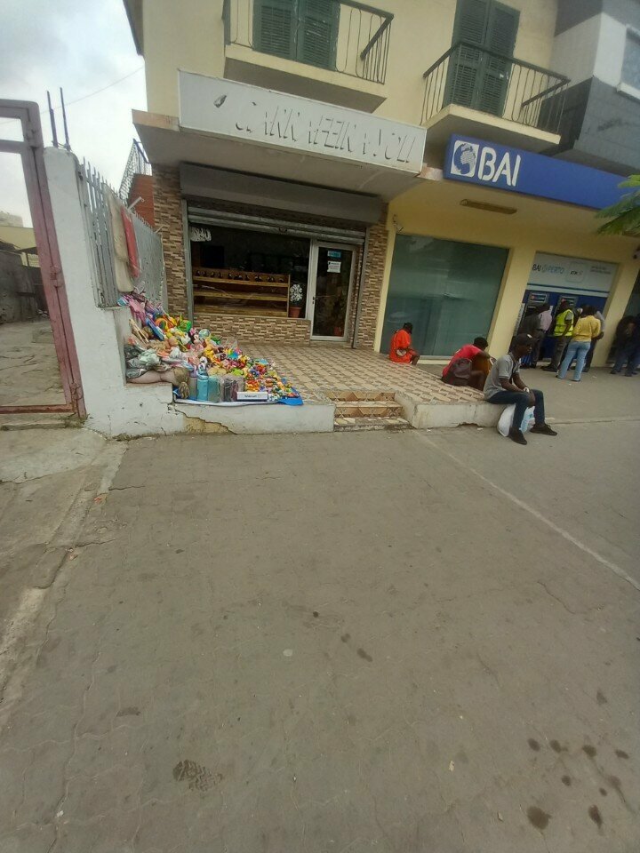 Alkollü içecekler Yoli, Loanda, foto
