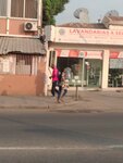 Lávandaria (Luanda, Rua Guerra Junqueiro), çamaşırhaneler  Loanda'dan