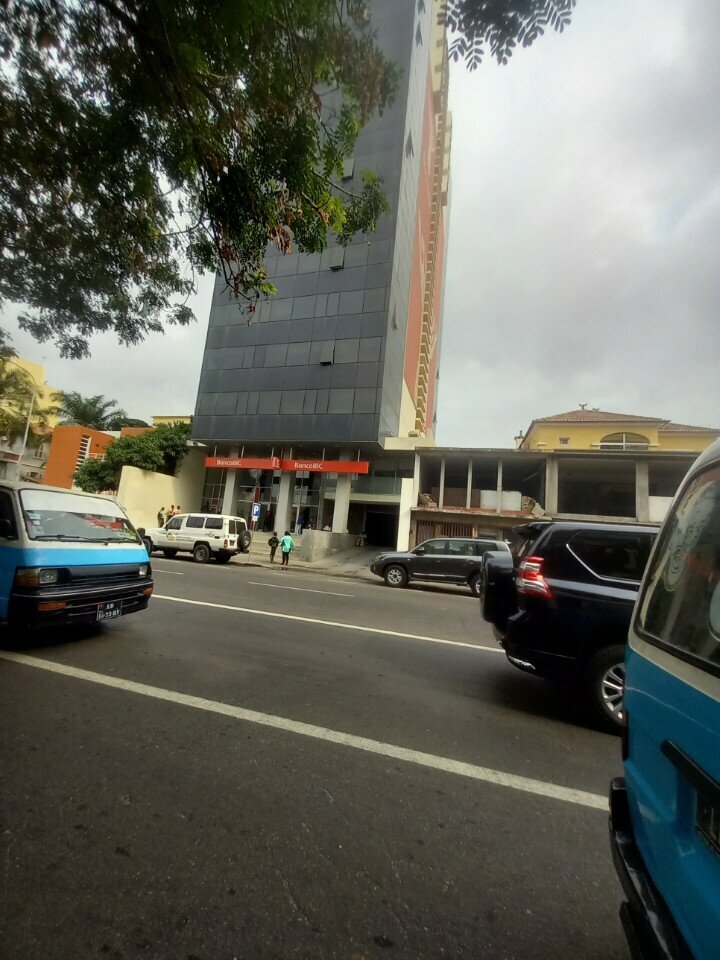 Banka Bic, Loanda, foto