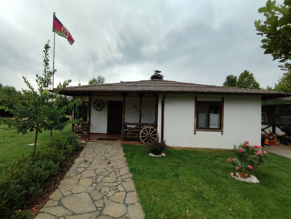 Müzeler ve sanat galerileri Хата атамана, Krasnodar, foto