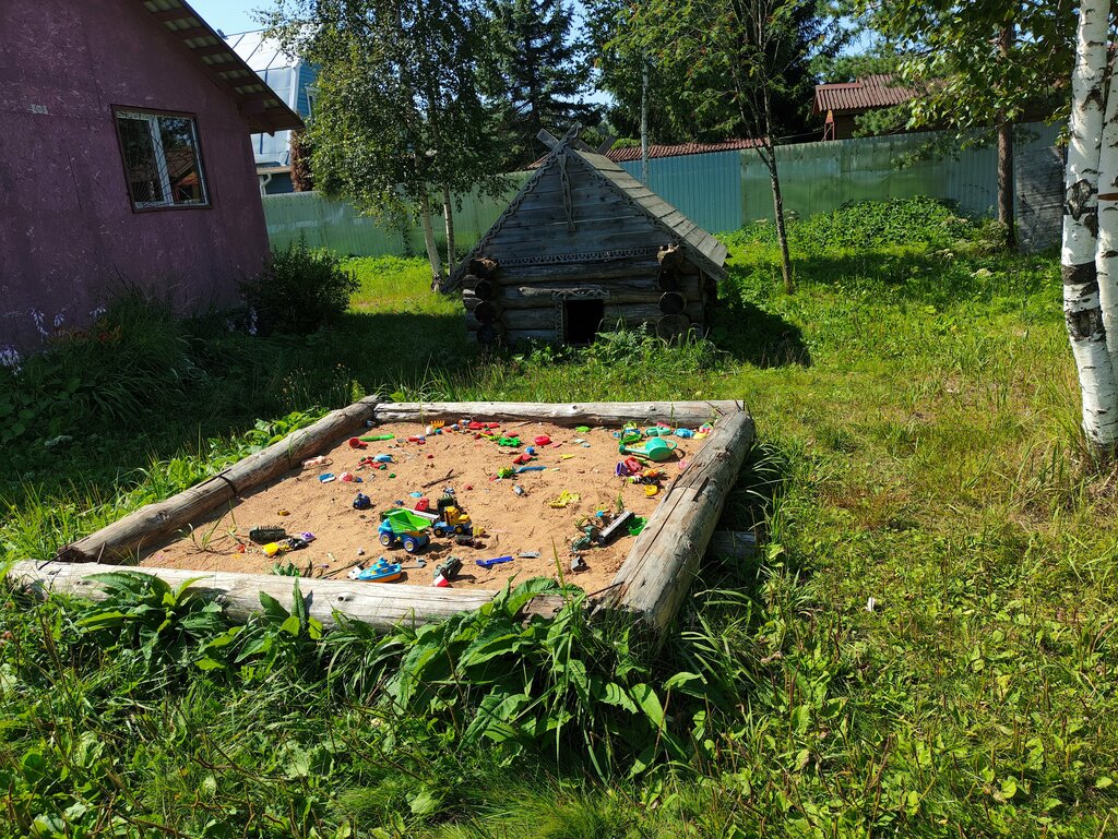 Oyun alanı Playground, Saint‑Petersburg ve Leningradskaya oblastı, foto