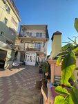 Guest house E'li (Primorskaya ulitsa No:12, Divnomorskoye Village), otel  Krasnodarski krayından