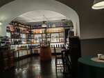 Tanini (Shota Rustavelis gamziri No:14), kafe  Tiflis'ten
