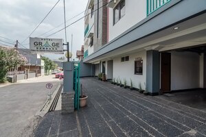 RedDoorz @ Buah Batu (Jl. Iik Amiharja No:15), otel  Bandung'dan