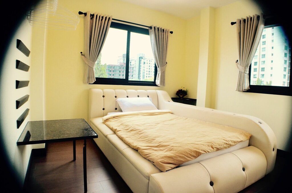 Otel 4 Bedroom House at Skytrain, Bangkok, foto