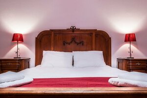 Fonte D Rosa - Belmonte (Castelo Branco, Belmonte, Rua da Fonte da Rosa), otel  Castelo Branco'dan