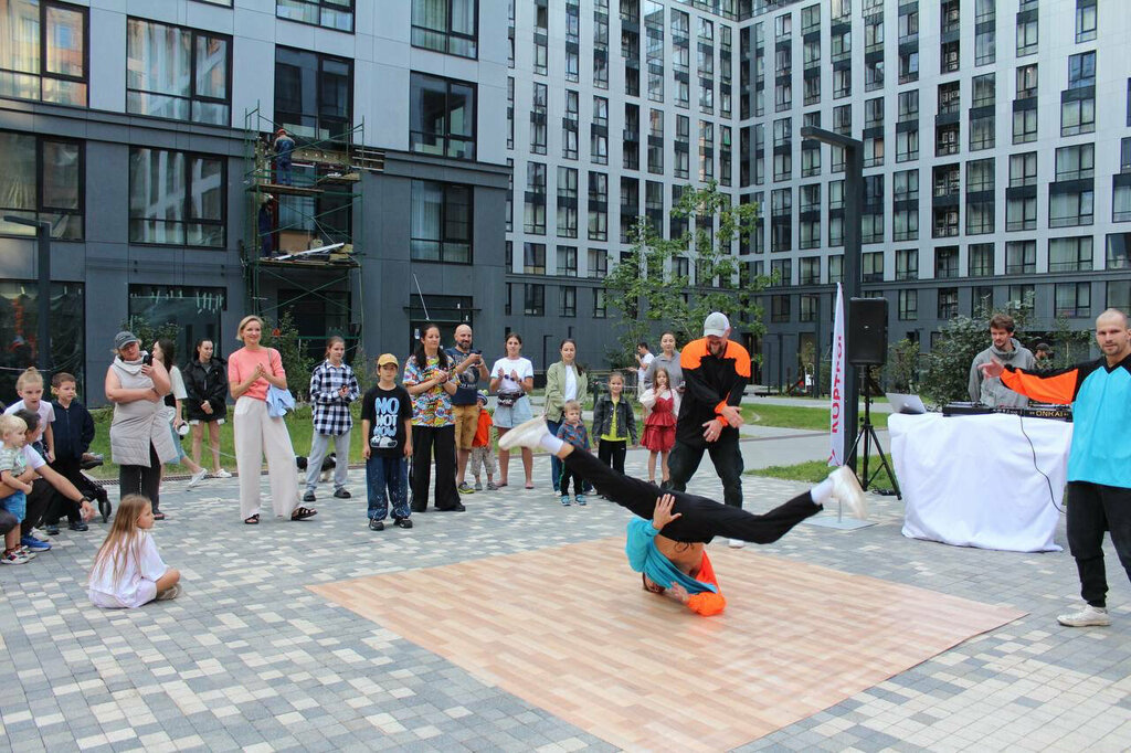 Dans okulları Groove Nations, Moskova, foto