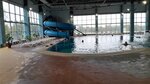 Aquacenter (Mineralnaya ulitsa No:62В), yüzme havuzları  Staraya Russa'dan