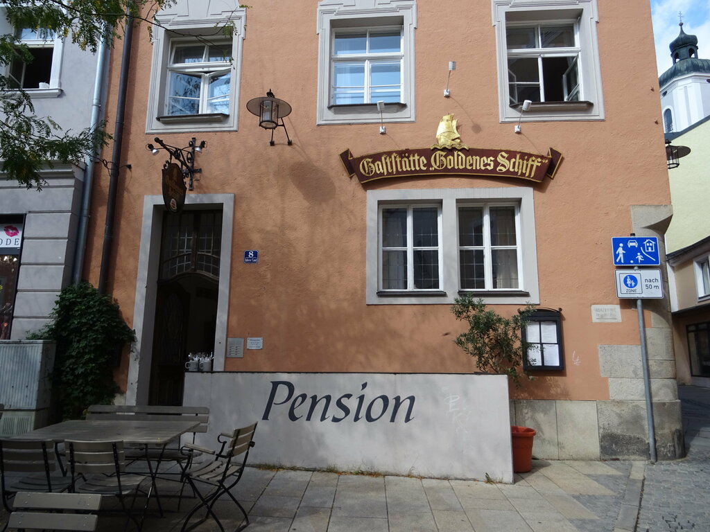 Restoran Goldenes Schiff, Passau, foto