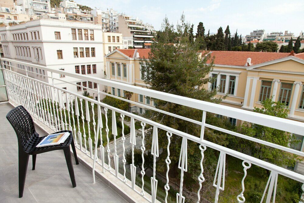 Otel Apartment with Lovely View At Kolonaki, Atina, foto