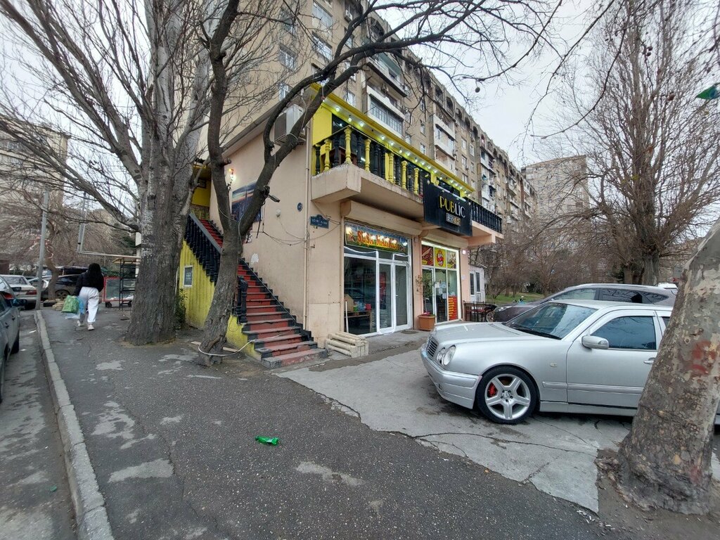 Bar Public Beer House, Bakü, foto
