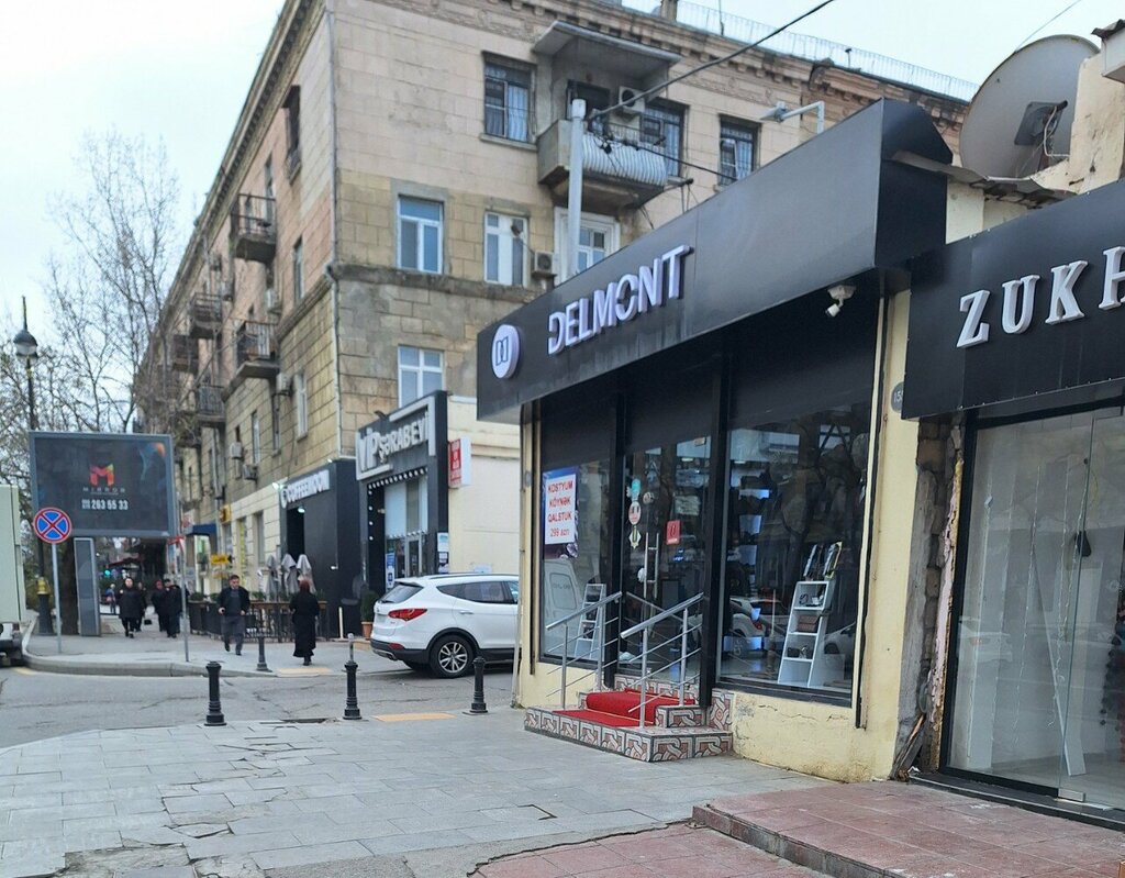 Giyim mağazası Delmont, Bakü, foto