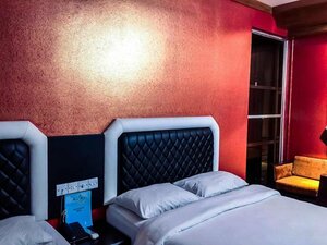 Prime Park Hotel (Chittagong Division, City of Cox's Bazar, Kolatoli, Block C, Plot 58), otel  Koks‑Bazar'dan