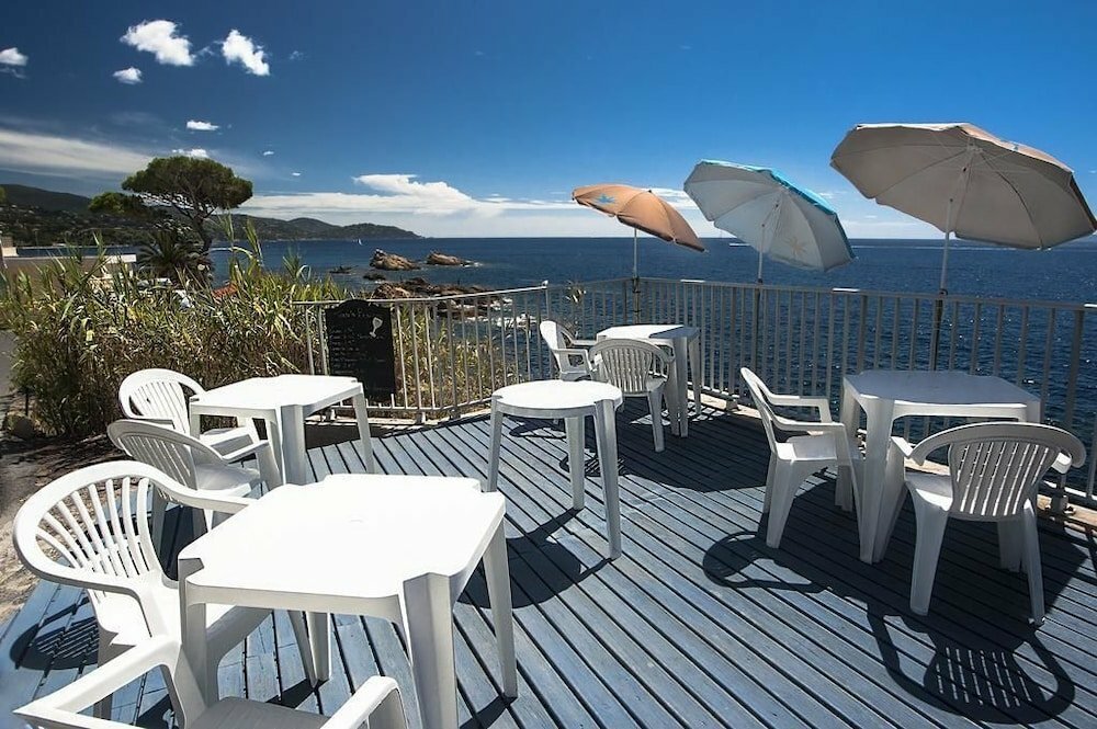 Otel Logis Hotel Astria Beach la Falaise, , foto
