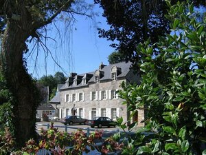 Camping du Manoir de Penn ar Ster (Bretagne, Finistère, Arrondissement de Châteaulin, Châteauneuf-du-Faou, Rue de Penn Ar Roz, 2), otel