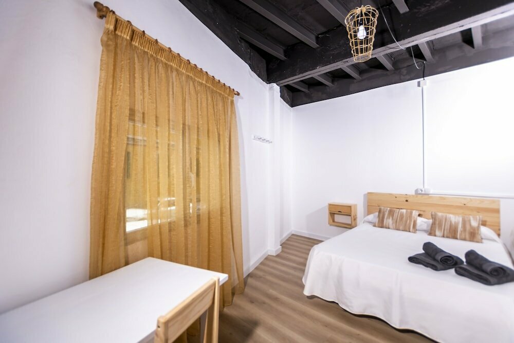 Otel Low Cost Ch, Balear Adaları, foto