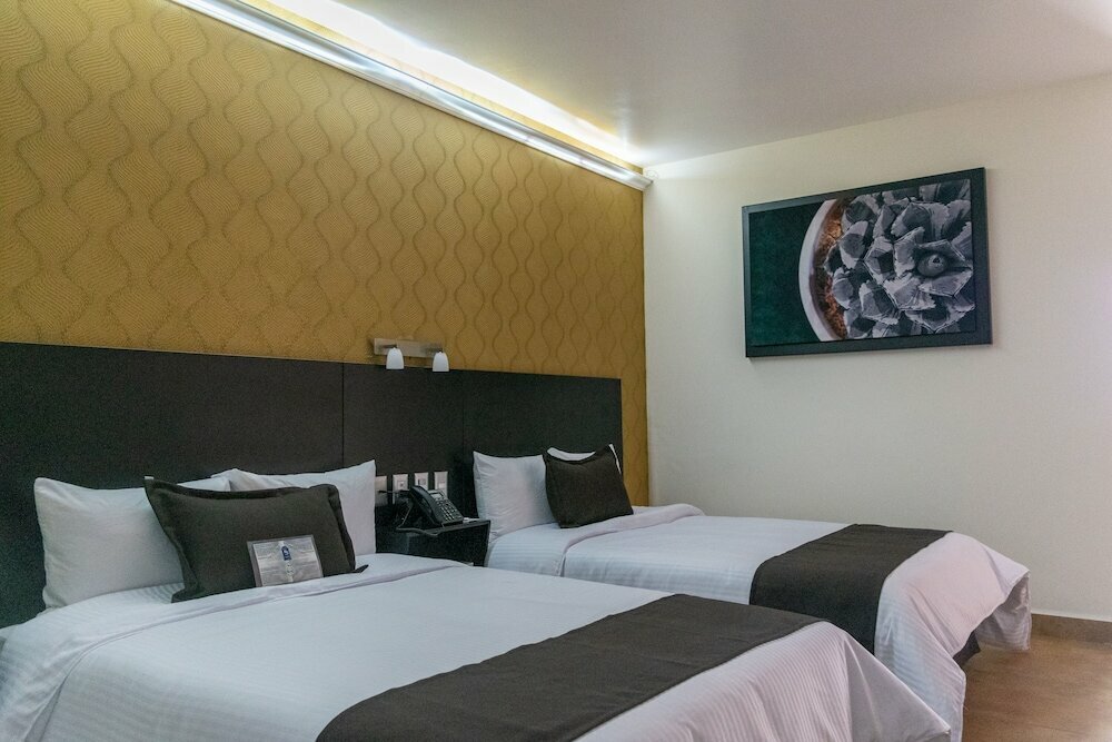 Otel Hotel 5 Inn Plus, Leon, foto