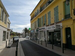 Hôtel l'Oursin (Provence-Alpes-Côte d'Azur, Alpes-Maritimes, Arrondissement de Nice, Saint-Jean-Cap-Ferrat, Avenue Denis Séméria), otel