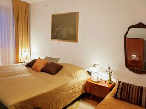 Charming Little Apartment With Balcony and Sea View, Near the Beach (Split-Dalmatia County, Brela), otel