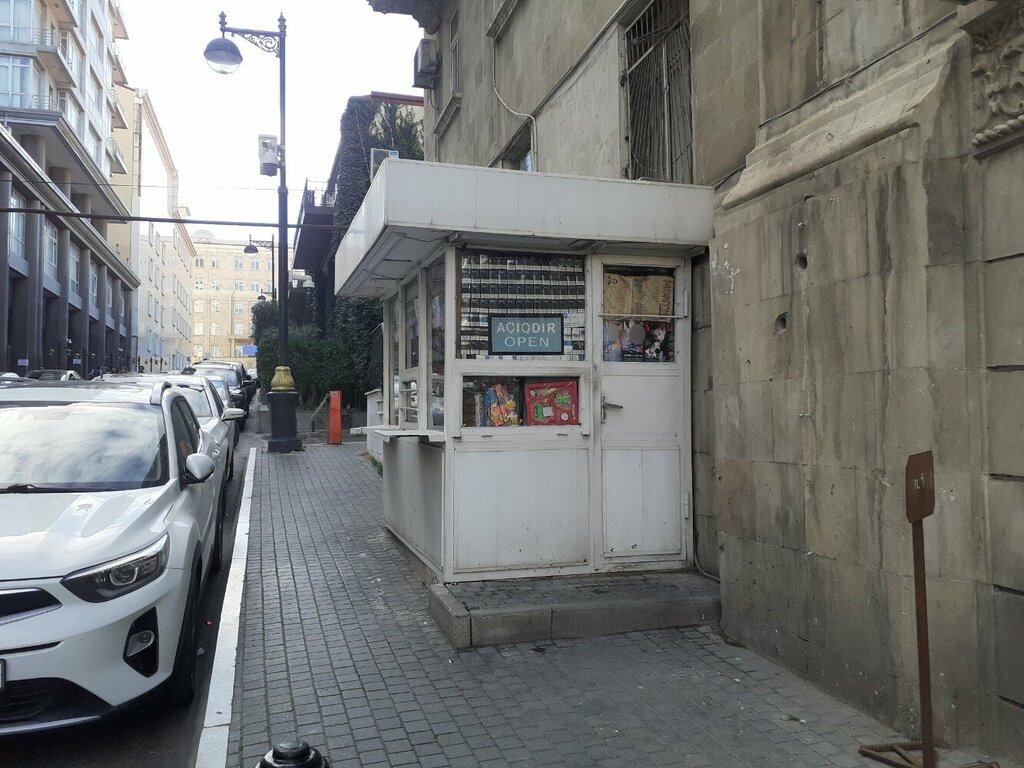 Gazete bayi Kiosk, Bakü, foto