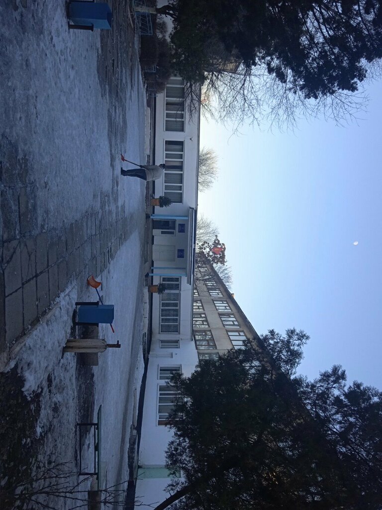 Ortaokul Secondary School No. 11, Karabalta, foto