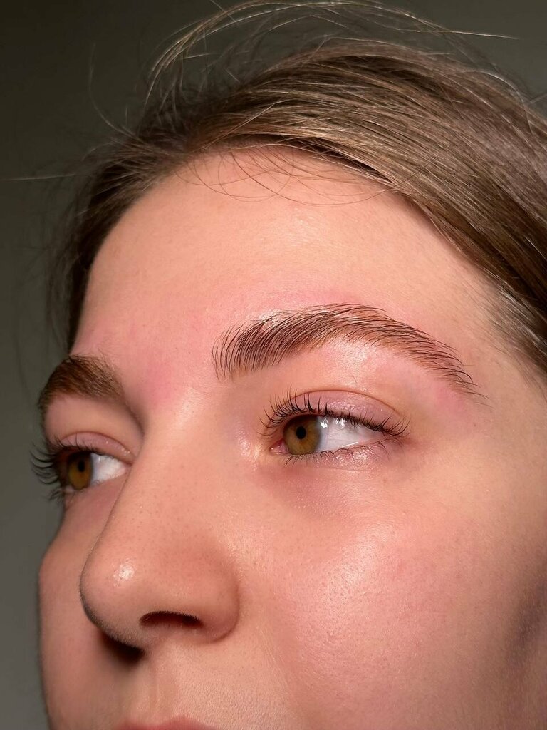 Kaş ve kirpik salonu 11: 40 Lashes&Brows, Moskova, foto