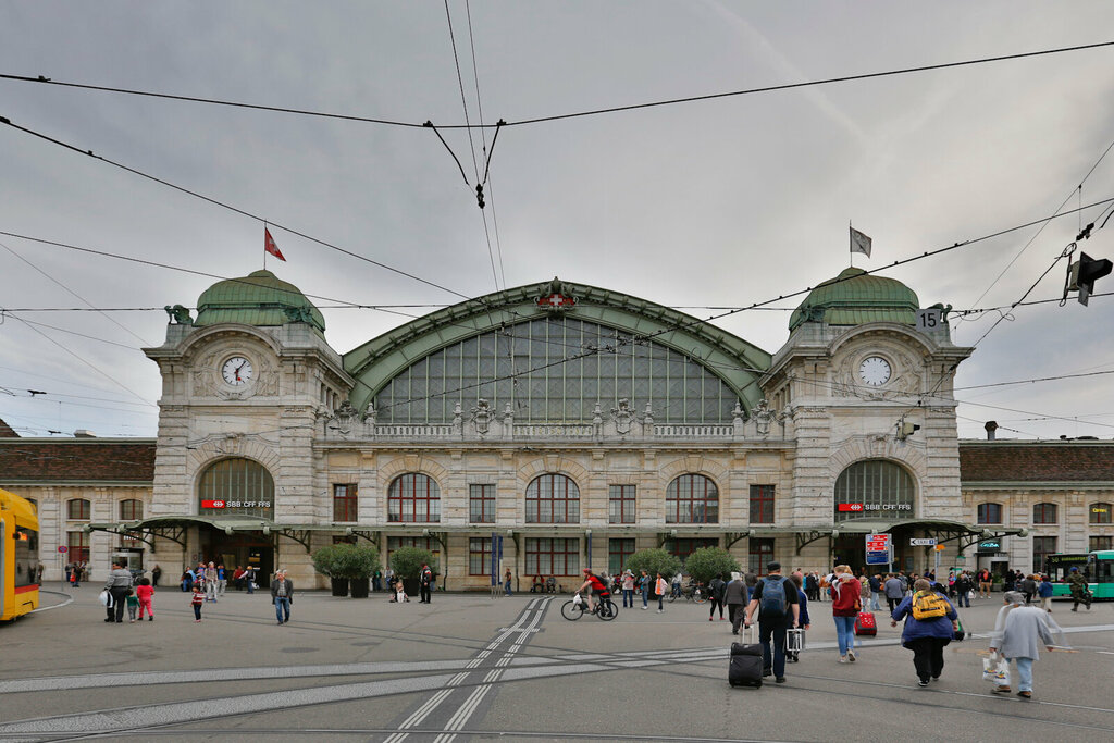 Tren istasyonu Basel SBB, Basel, foto