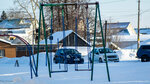Playground (Chelyabinsk Region, Kusinskoye gorodskoye poseleniye, Kusa, kvartal Tsentr), oyun alanı  Kusa'dan