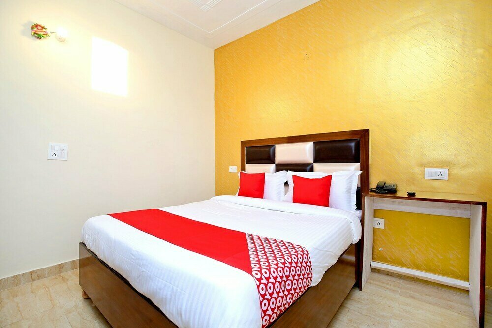 Otel Oyo 40307 Mohali Blue, Punjab, foto