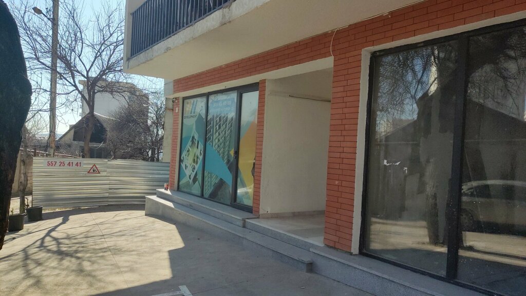 Emlak ofisi Mn Development, Tiflis, foto