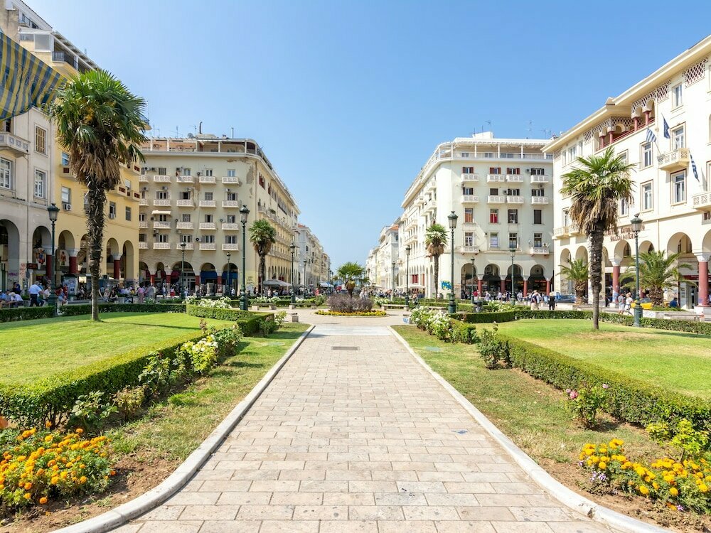 Otel Sanders Arch - Lovely Family Apt w Balcony, Selanik (Thessaloniki), foto